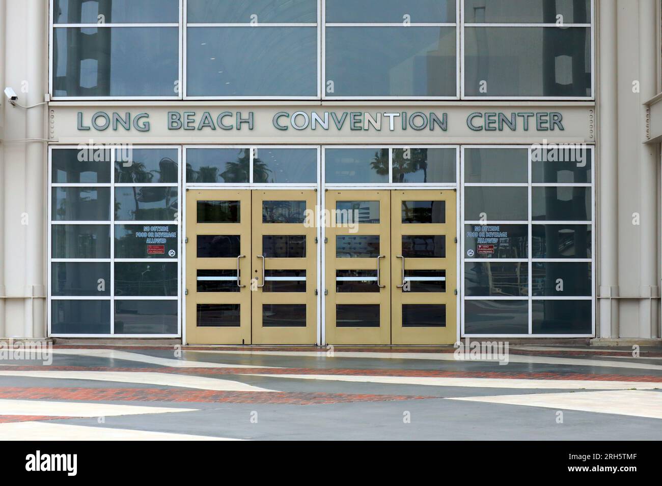 Long Beach, California: Long Beach Convention Center at 300 E Ocean ...