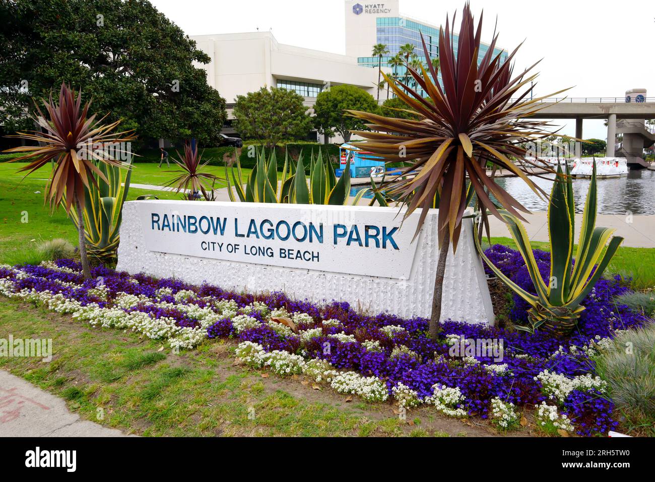 Long Beach, California: Rainbow Lagoon Park located north of Shoreline Drive and Linden Avenue ...