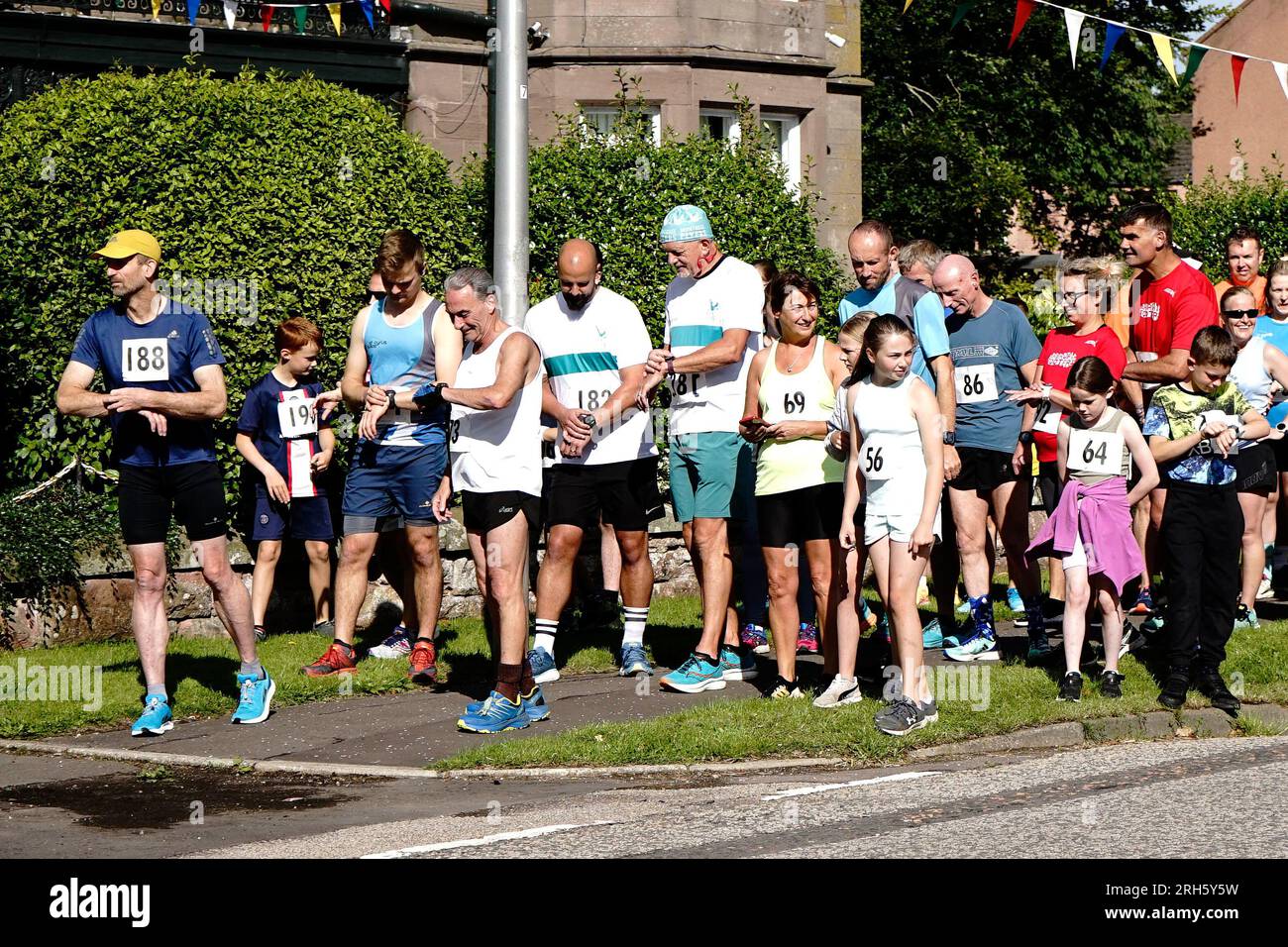 Fun run runners hi-res stock photography and images - Alamy