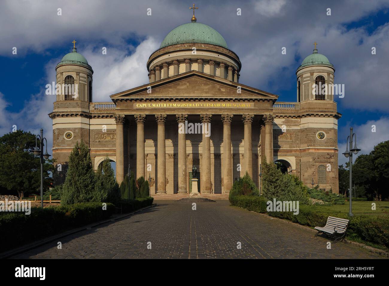 Portico with Corinthian colonnade on east front of neoclassical ...