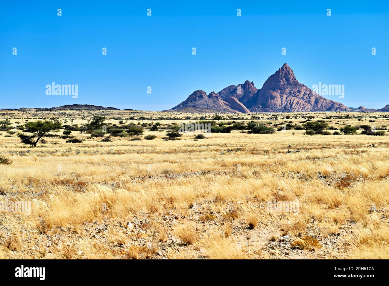Namibia. Spizkoppe granite peaks in the Namib Desert Stock Photo - Alamy