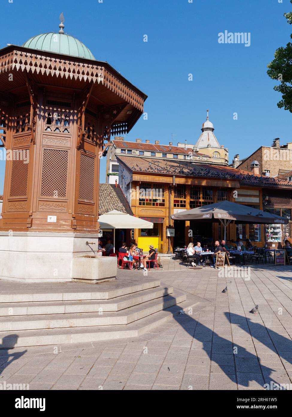 The Sebilj, an ottoman Style fountain in the Baščaršija neighbourhood ...