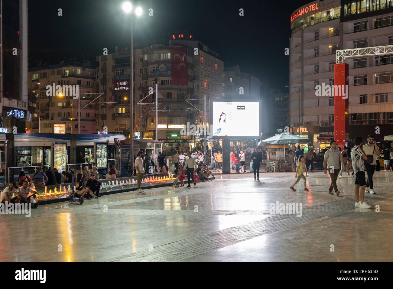 A walk through the modern streets of Turkey in Antalya Stock Photo - Alamy
