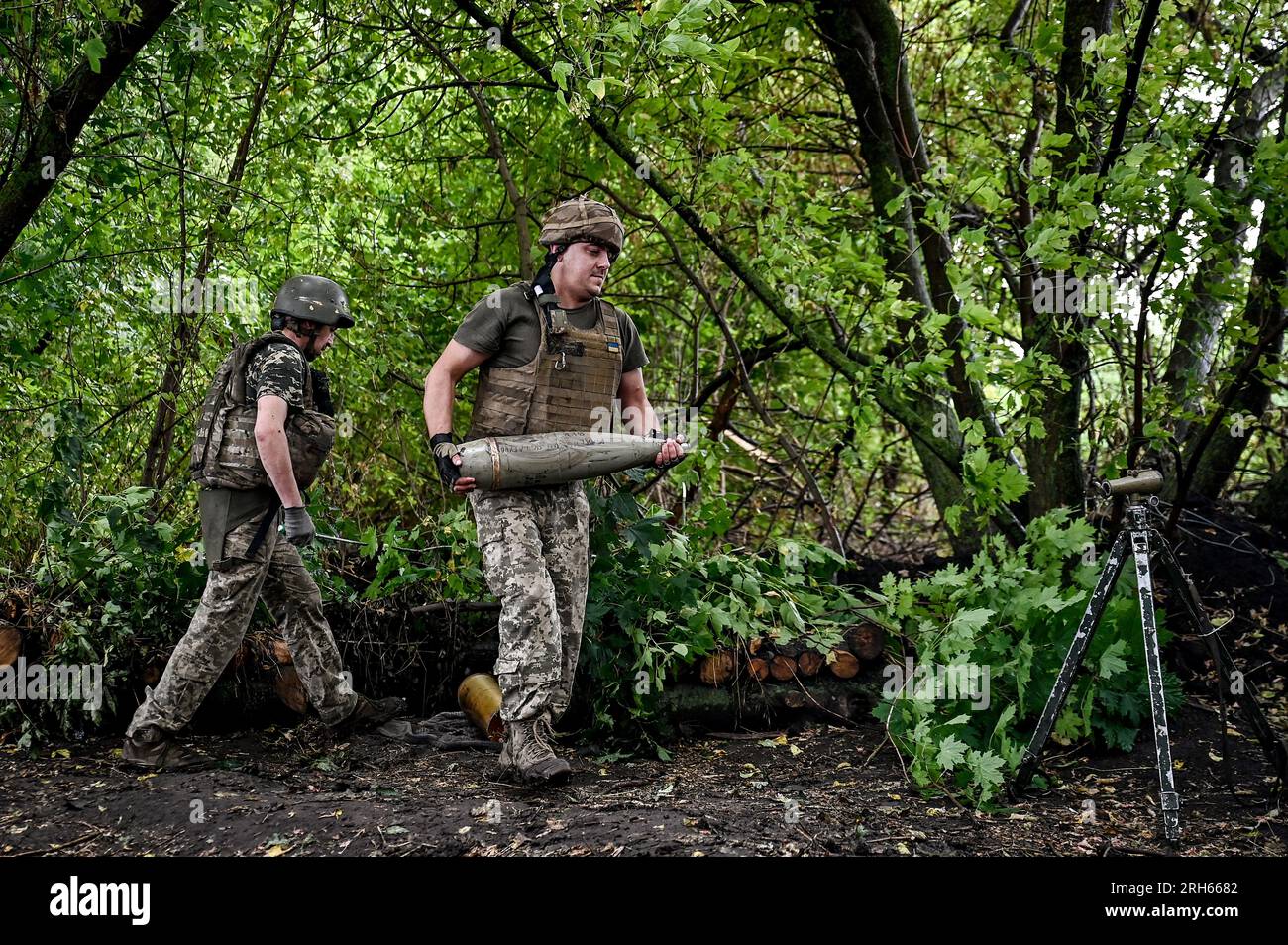 128th mountain assault brigade hi-res stock photography and images - Alamy
