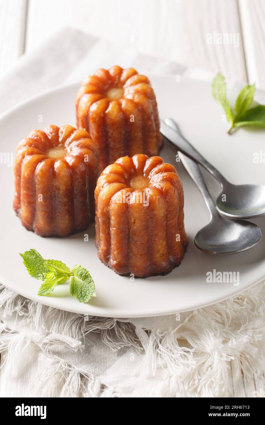 Food bordeaux france traditional hi-res stock photography and images ...