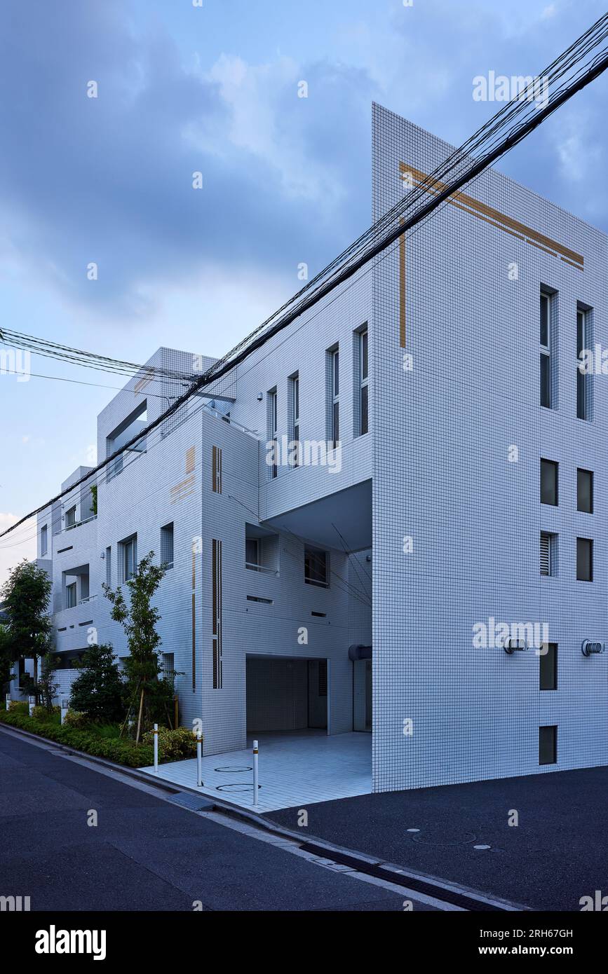 Atlas, multi-unit housing complex designed by Makoto Sei Watanabe (1996 ...