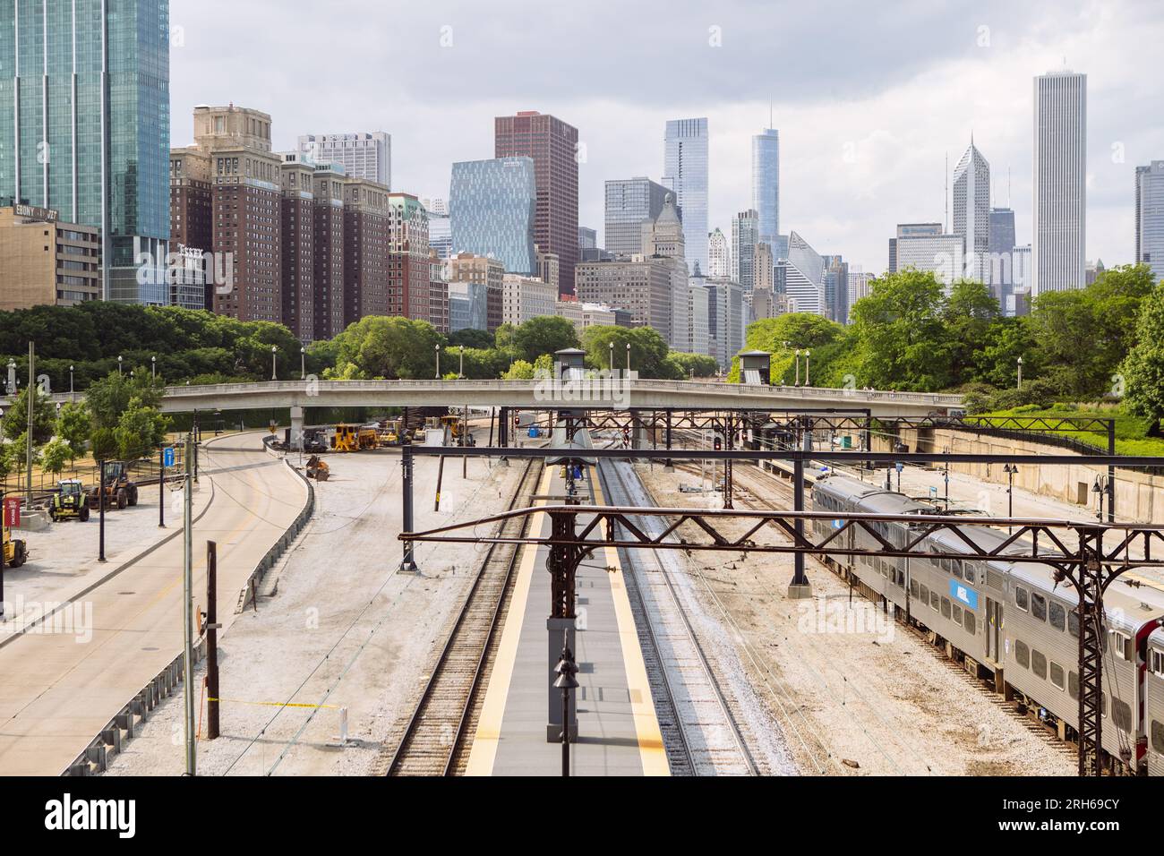 Aerial view of Museum Campus/11th St, Metra, Chicago railway, Illinois ...