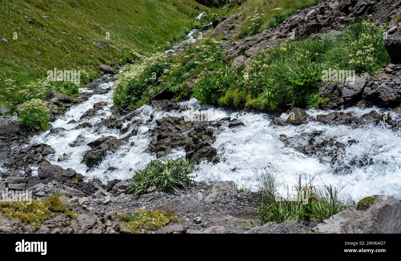 Aerial view mountain river flows hi-res stock photography and images ...
