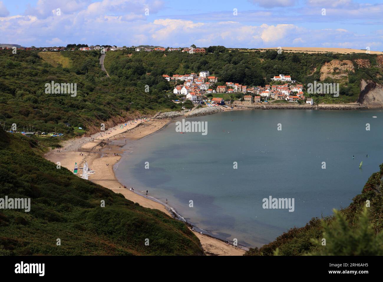 Runswick bay britains best beach hi-res stock photography and images ...