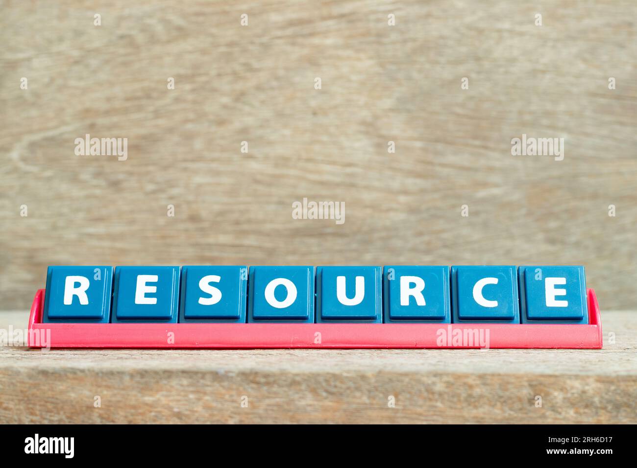 Sourcing wood hi-res stock photography and images - Alamy