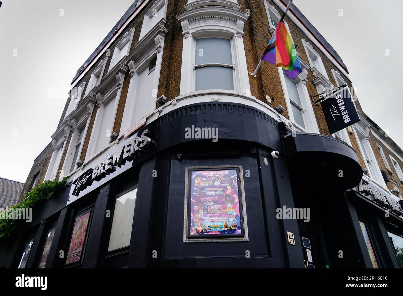 Two brewers clapham hi-res stock photography and images - Alamy