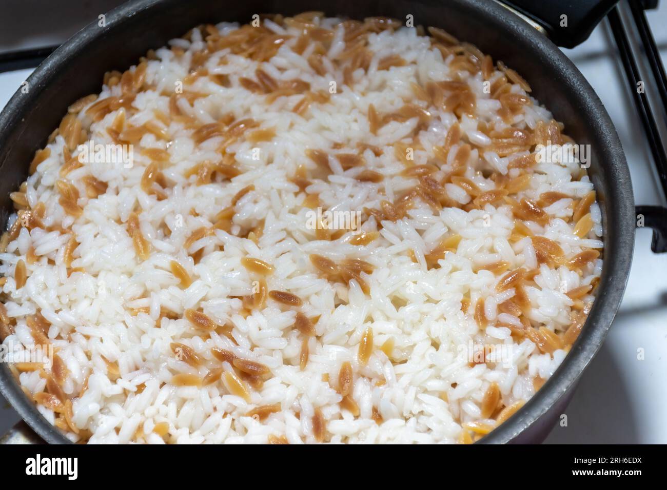 Turkish style cooked rice pilaf with roasted pasta pieces Stock Photo ...