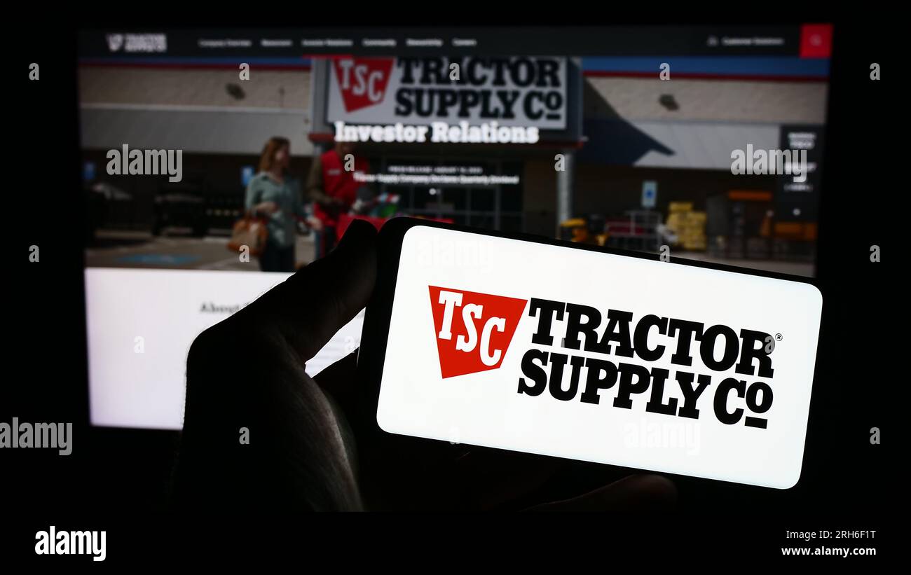 Tractor supply logo hi-res stock photography and images - Alamy