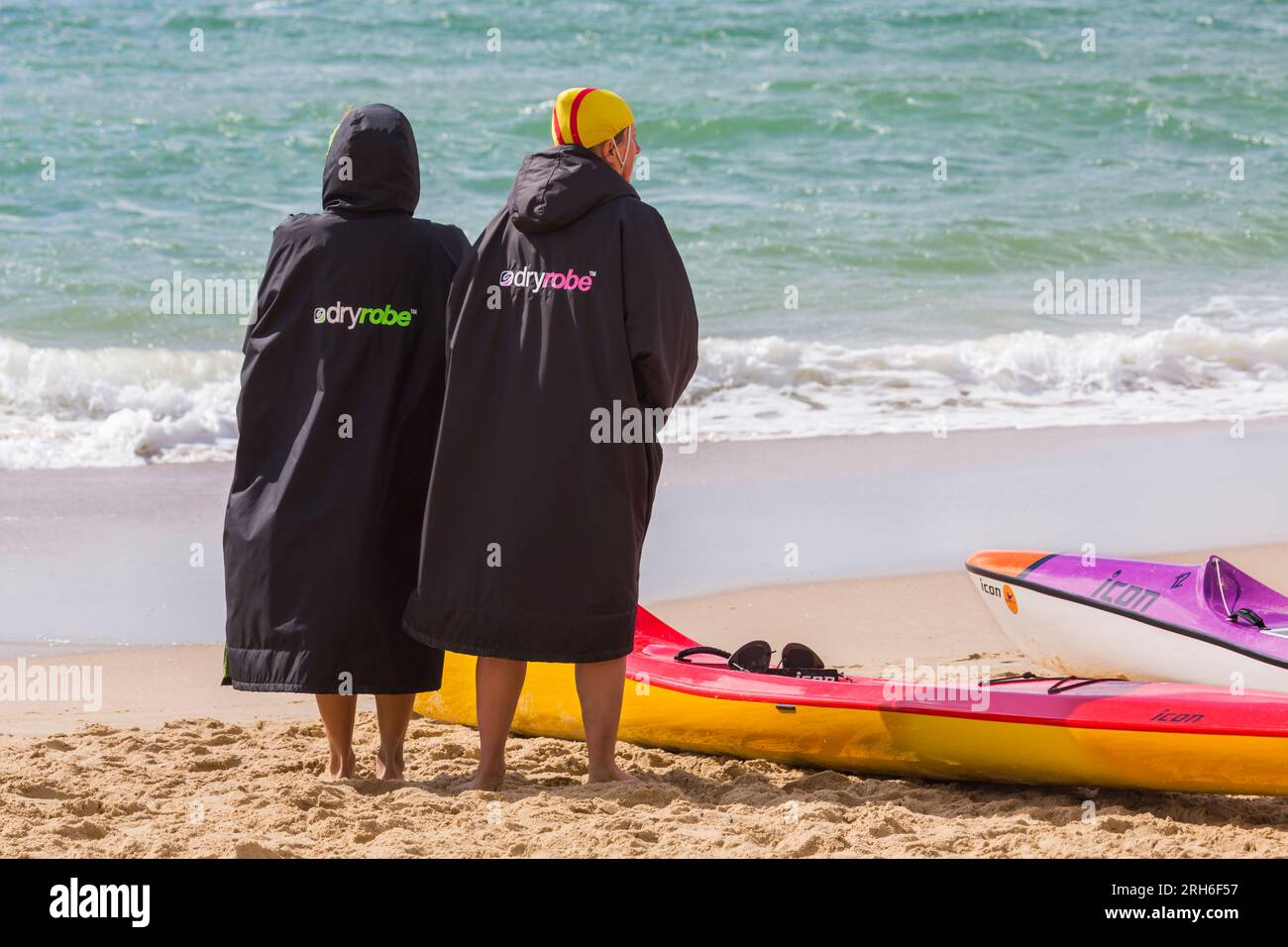 Dryrobe changing robe hi-res stock photography and images - Alamy