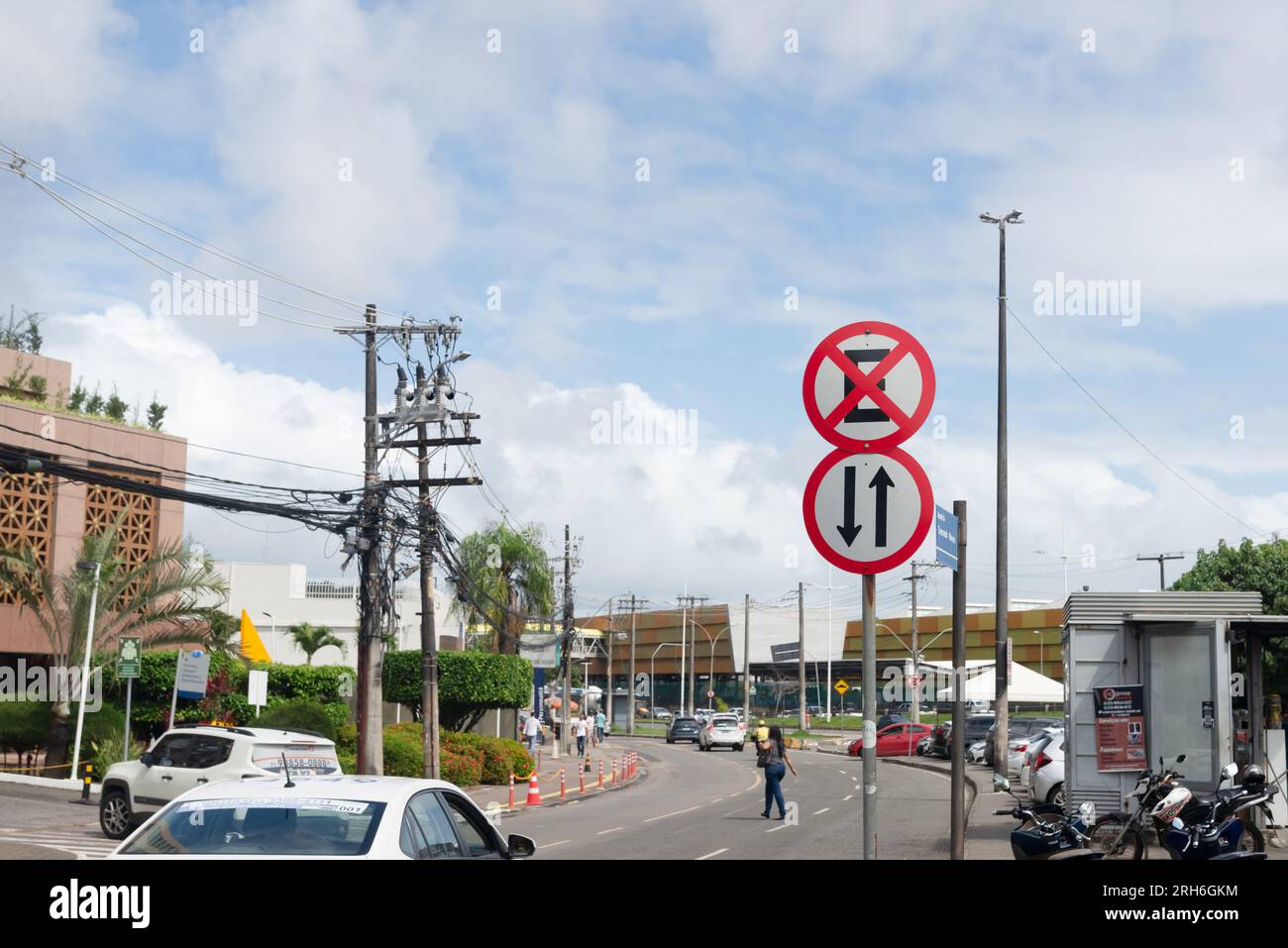 Salvador, Bahia, Brazil - August 11, 2023: Traffic sign indicating that ...