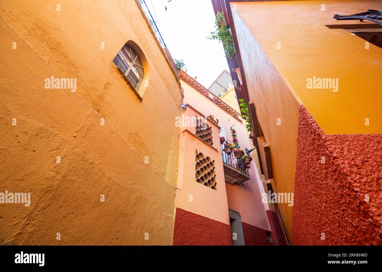 Colonial historical city Guanajuato, famous Alley of the Kiss (Callejon del Beso), Mexico Stock ...