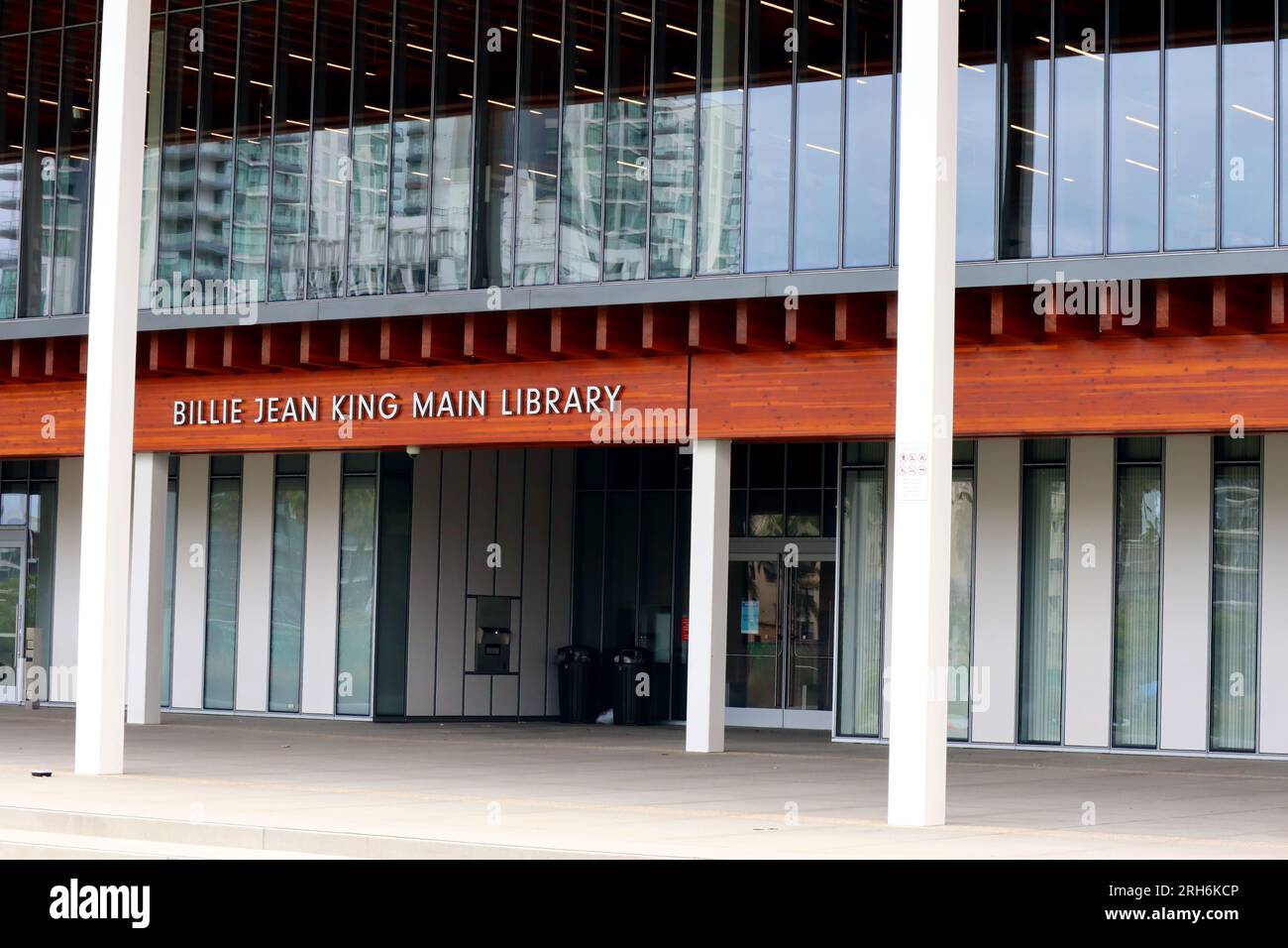 Long Beach, California: City of LONG BEACH Billie Jean King Main ...