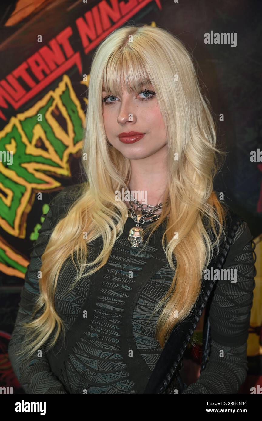 Daniella mason hi-res stock photography and images - Alamy