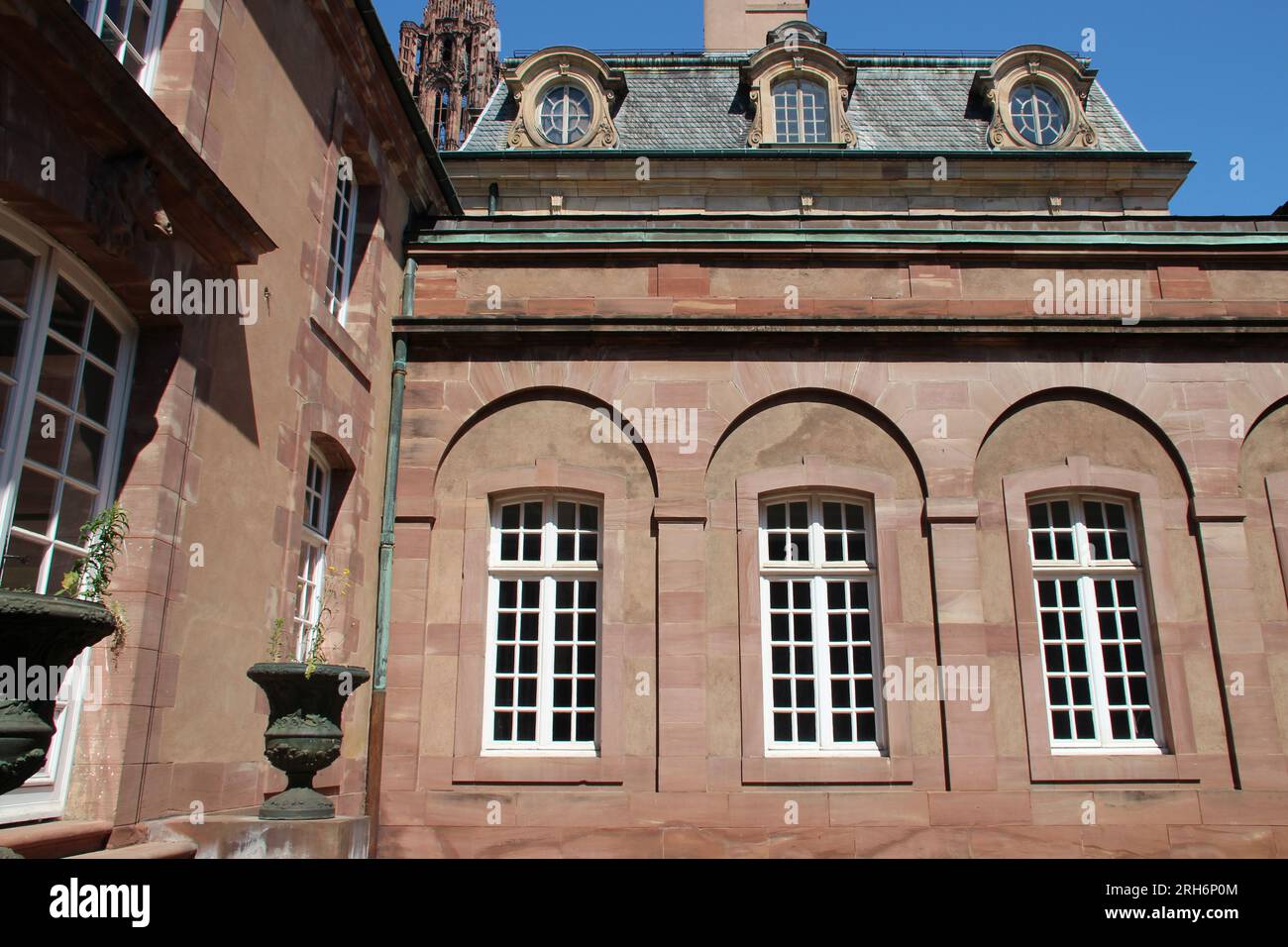 Rohan mansion hi-res stock photography and images - Alamy