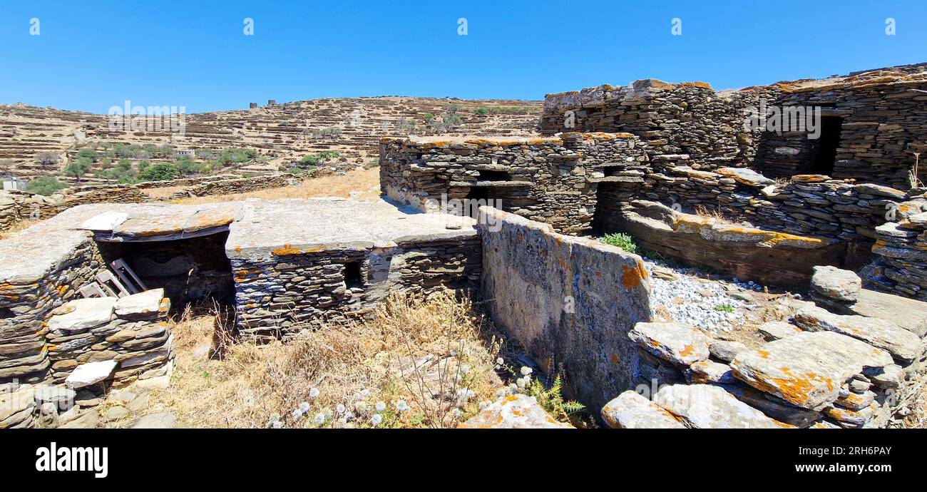 Ionian construction hi-res stock photography and images - Alamy