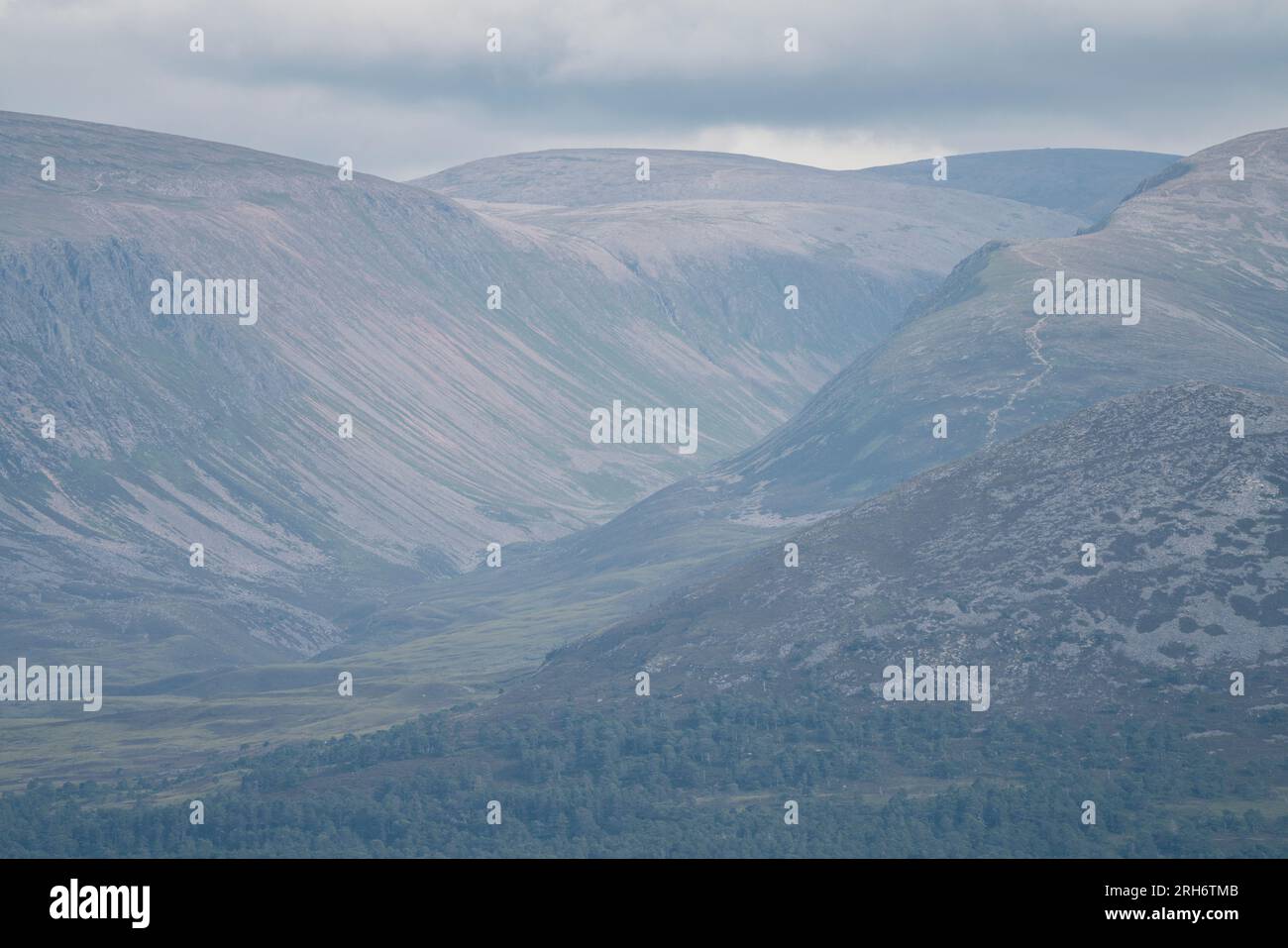 The Cairngorm Mountains, viewed from Craigellachie, Aviemore, Scotland ...