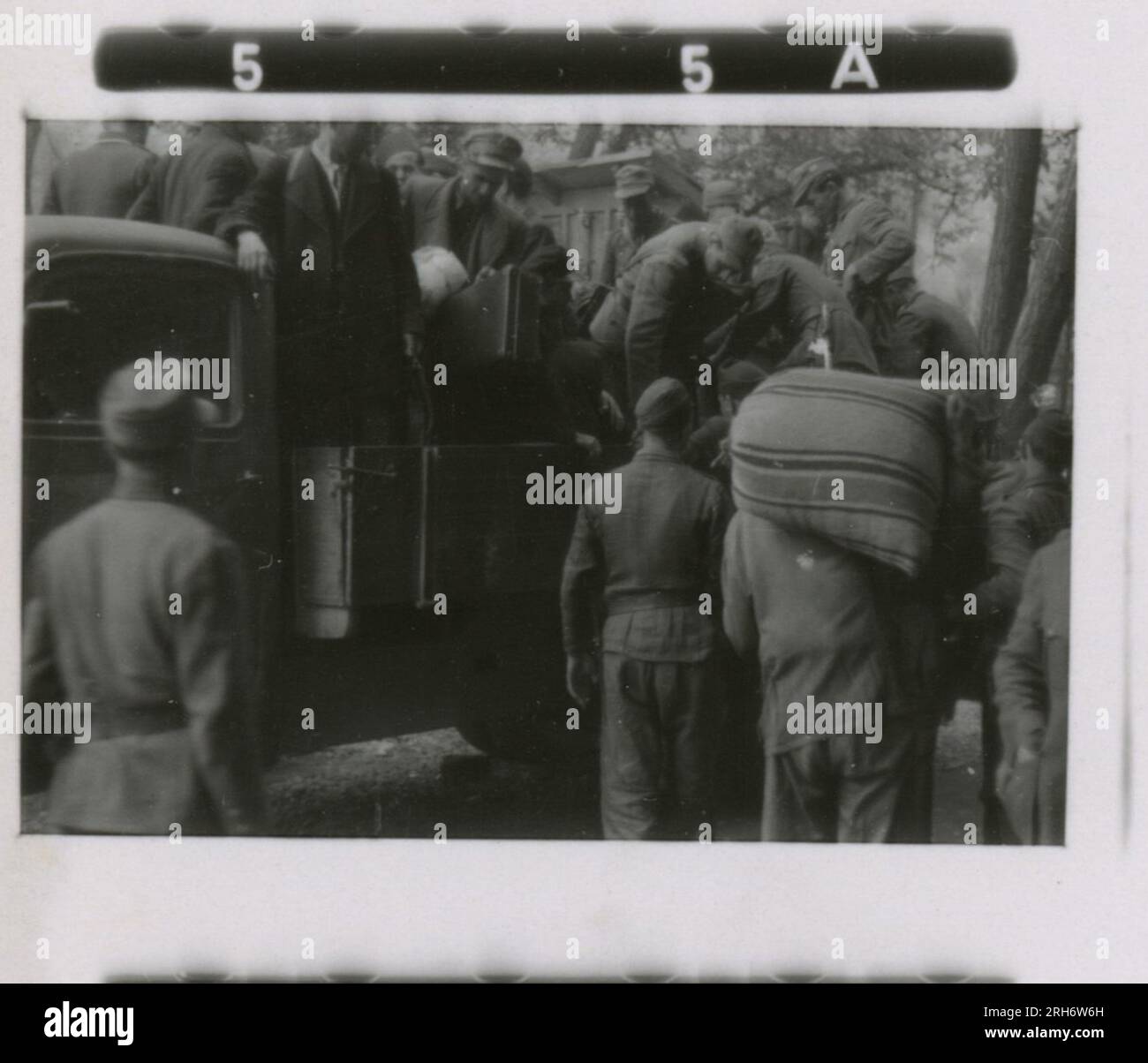 SS Photographer, Heiss (1943) Unit and soldiers in barracks, visit by ...