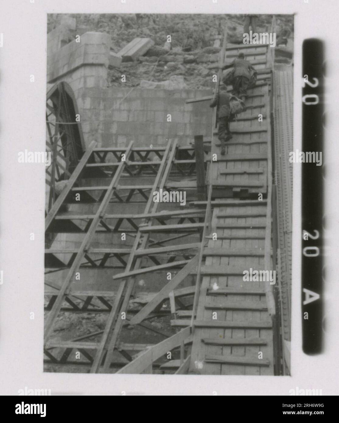 SS Photographer, Heiss (1943) Unit and soldiers in barracks, visit by ...