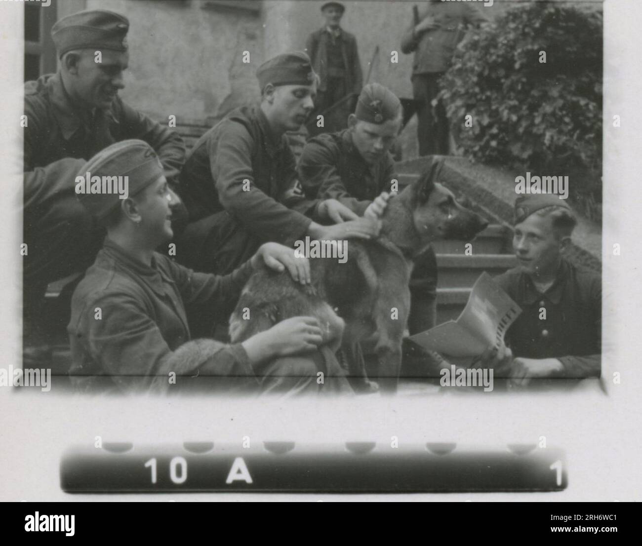 SS Photographer, Heiss (1943) Unit and soldiers in barracks, visit by ...