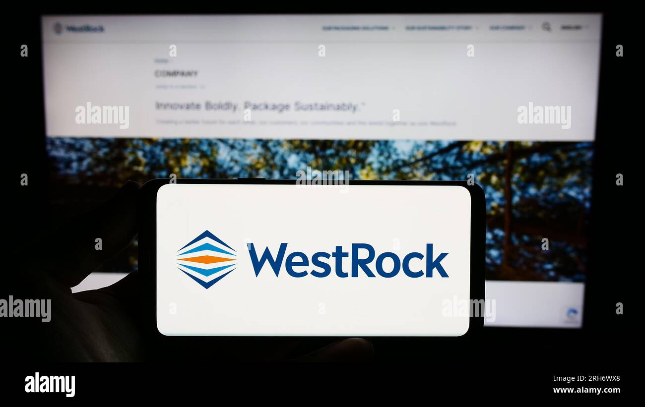 Westrock logo hi-res stock photography and images - Alamy