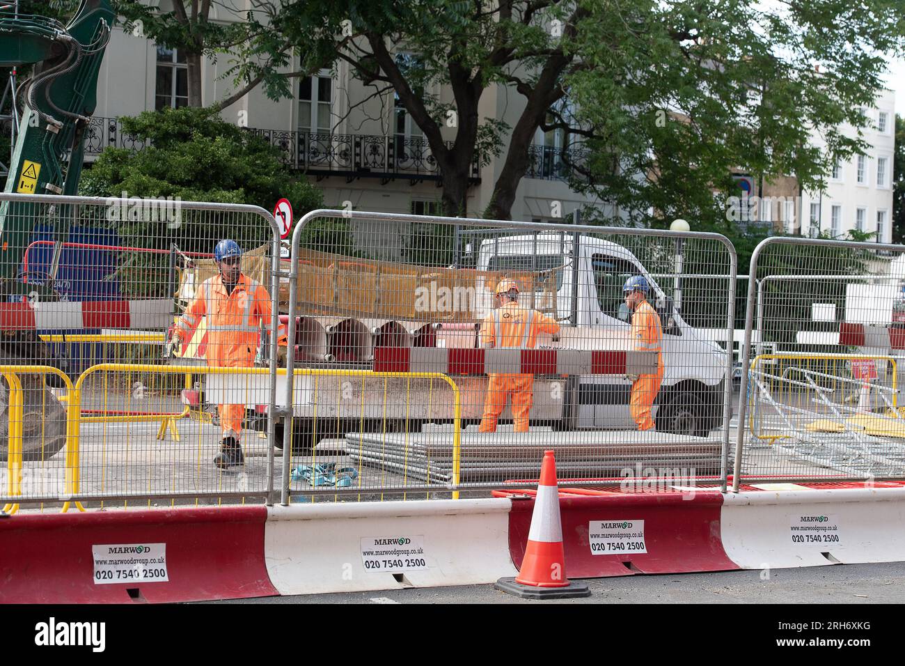 Camden, London, UK. 10th August, 2023. HS2 High Speed works on a road ...