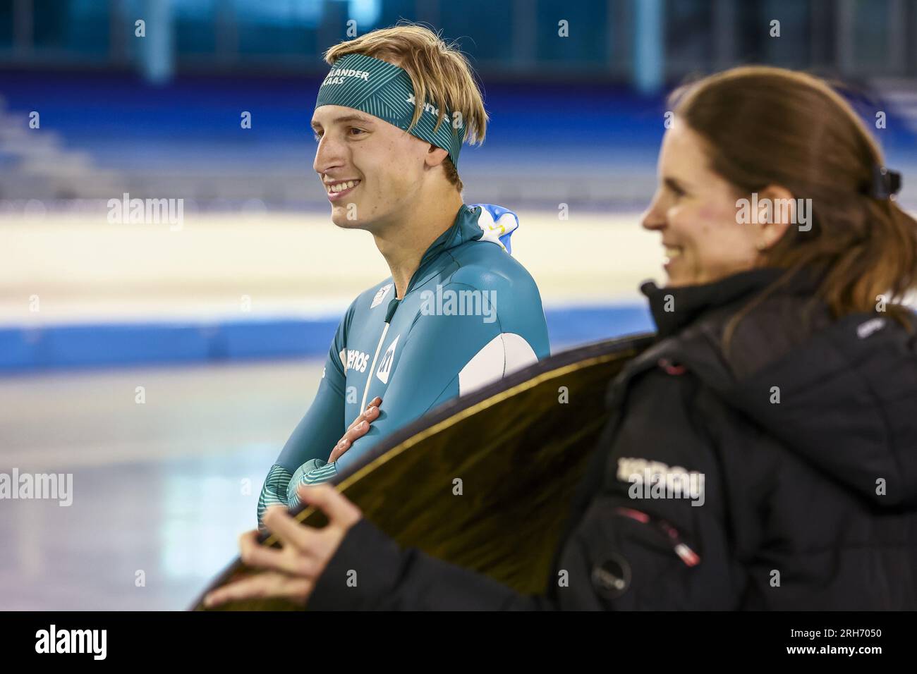 HERENVEEN - Triple world champion Jordan Stolz during the first ice ...