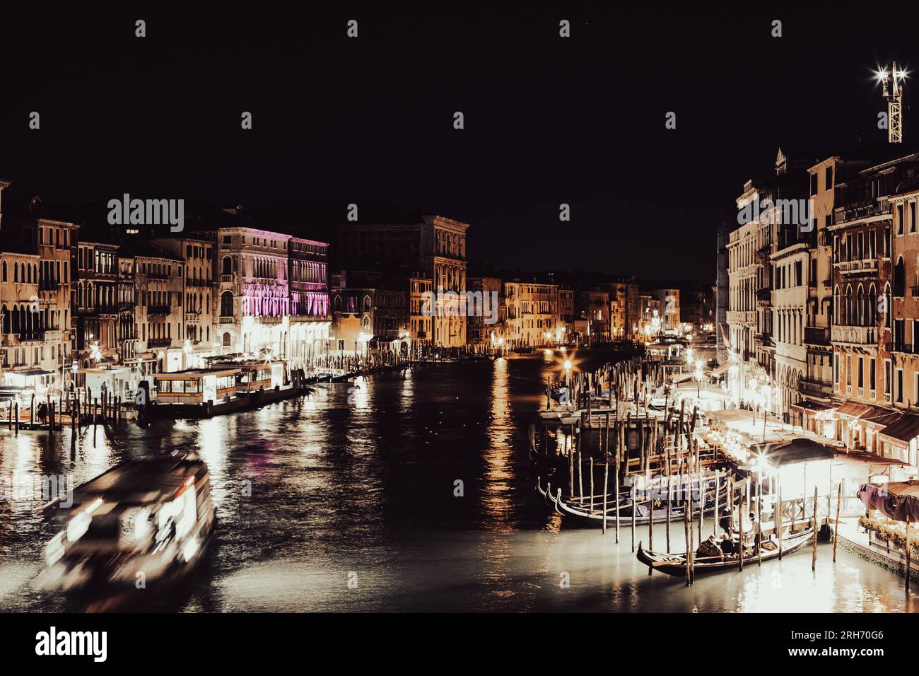 Luci a venezia hi-res stock photography and images - Alamy