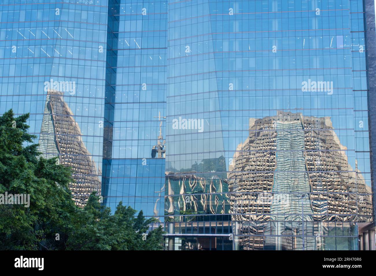 Brazil pyramid hi-res stock photography and images - Alamy