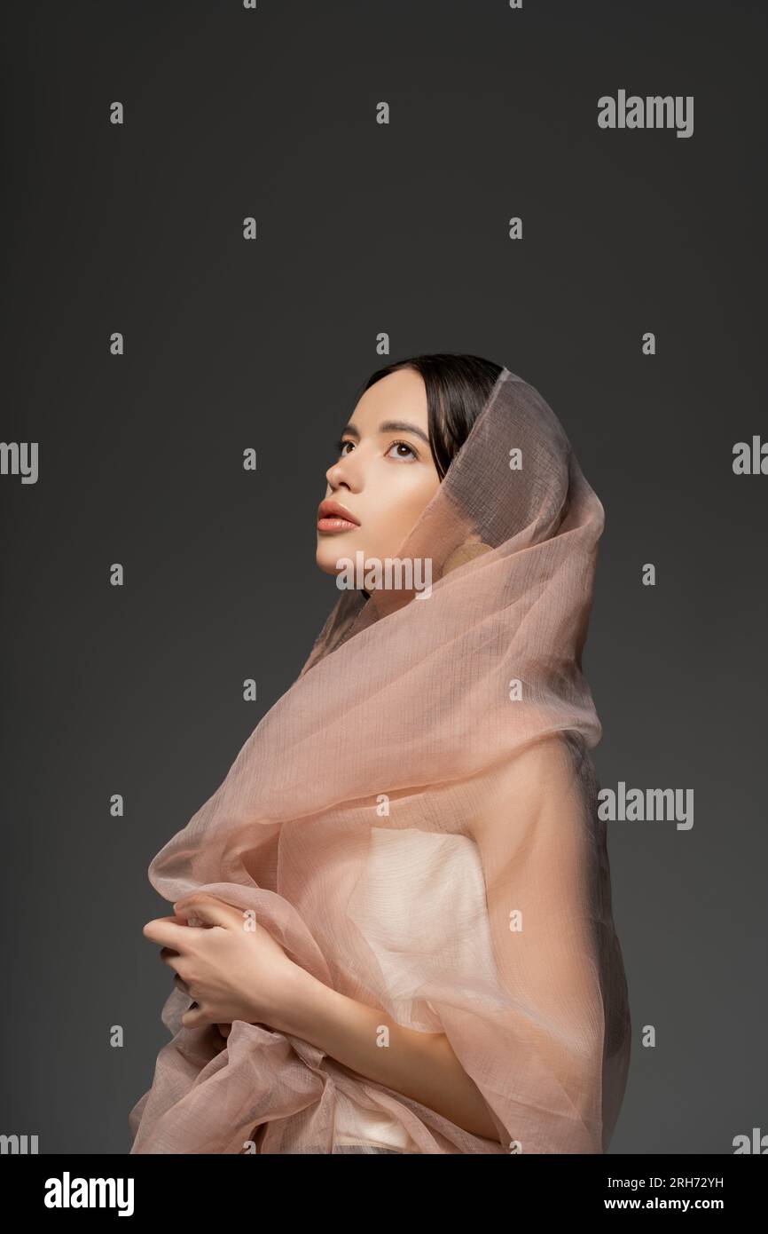 Everyday model hi-res stock photography and images - Alamy