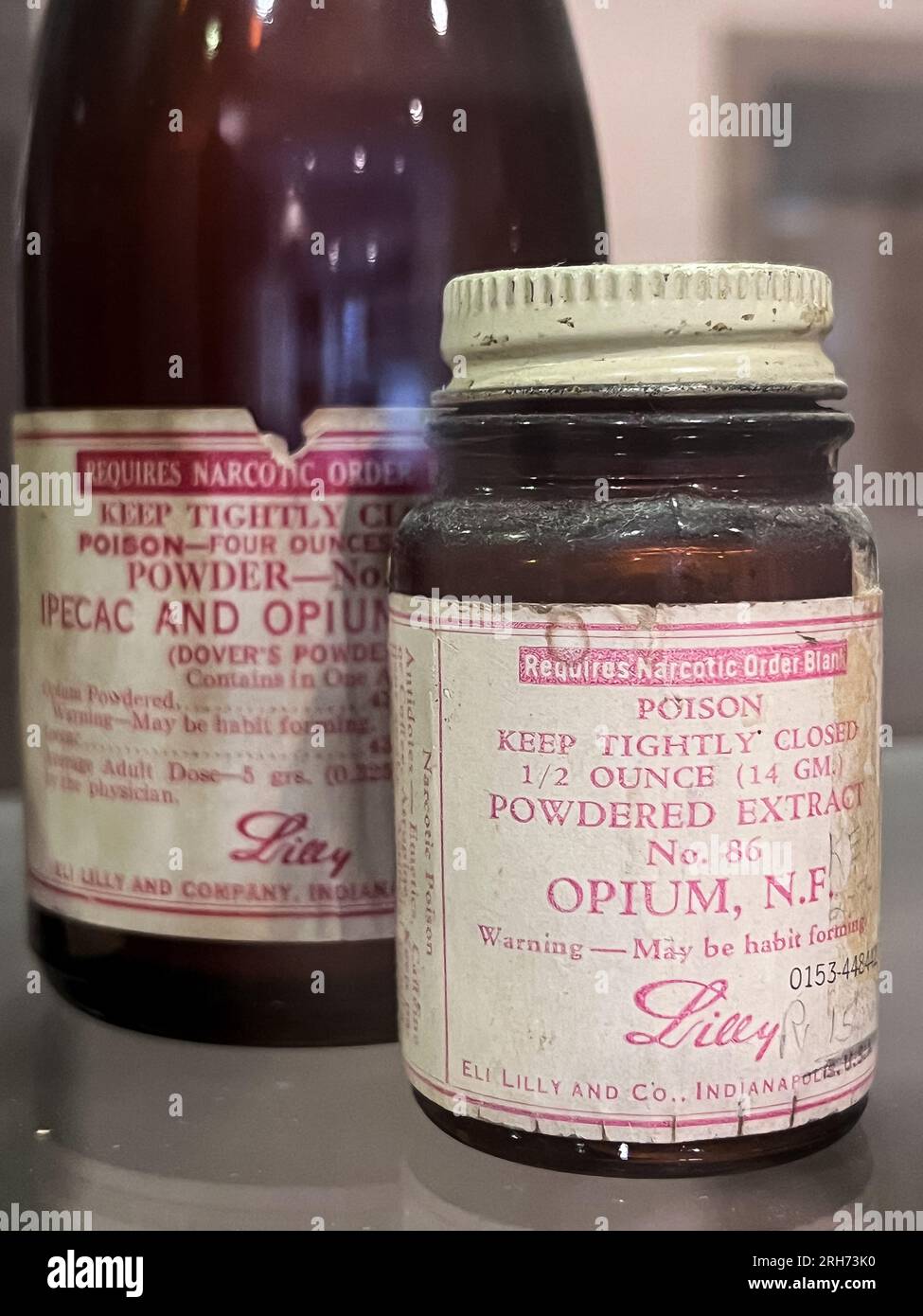 Vintage seattle downtown hi-res stock photography and images - Alamy