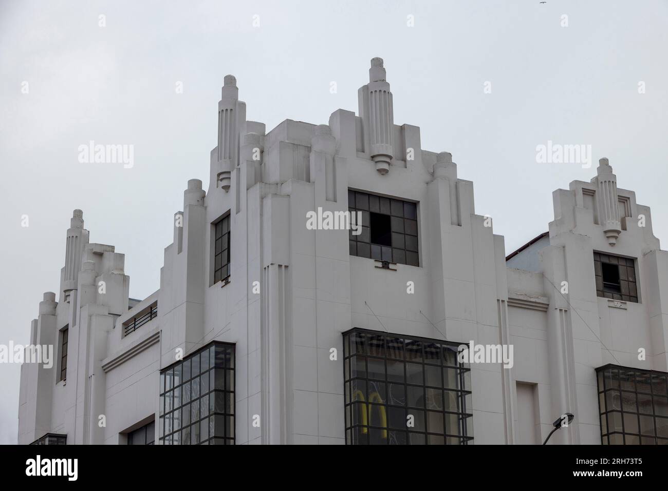 art deco Macdonalds in Jirón de la Unión, Lima, Peru Stock Photo - Alamy