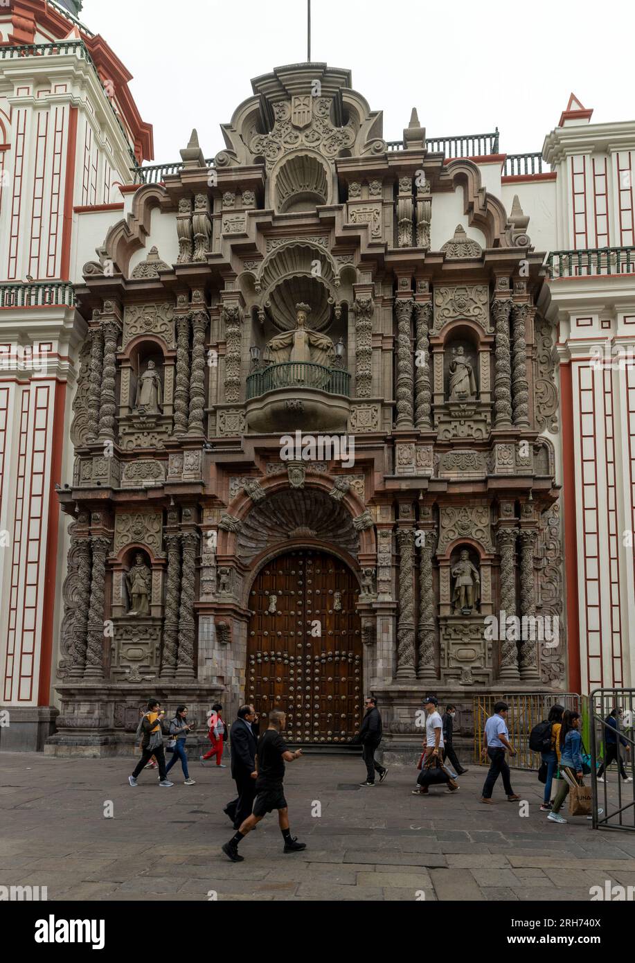 entrance facade, The Basilica and Priory of Nuestra Señora de la Merced ...