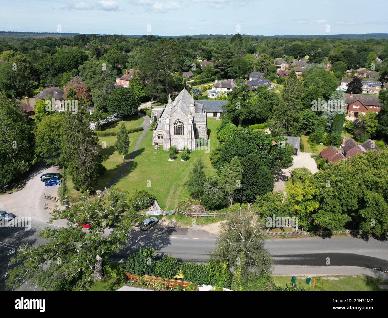 New forest brockenhurst village hi-res stock photography and images - Alamy