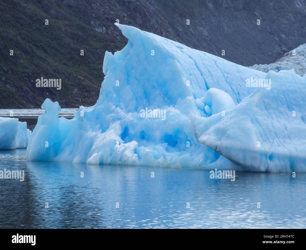 Icebergs from the San Rafael Glacier in the San Rafael Lagoon in Laguna ...
