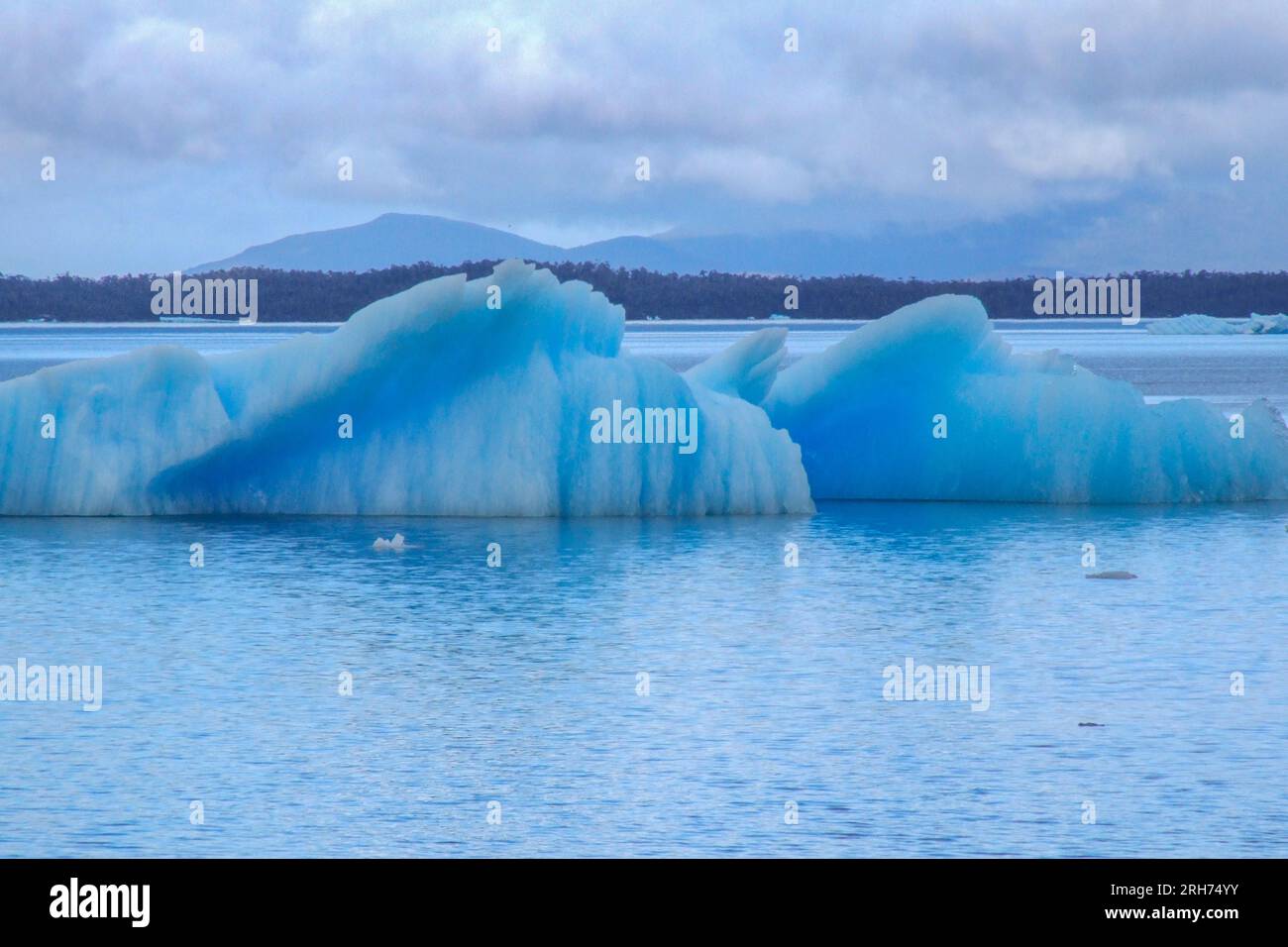 Icebergs from the San Rafael Glacier in the San Rafael Lagoon in Laguna ...