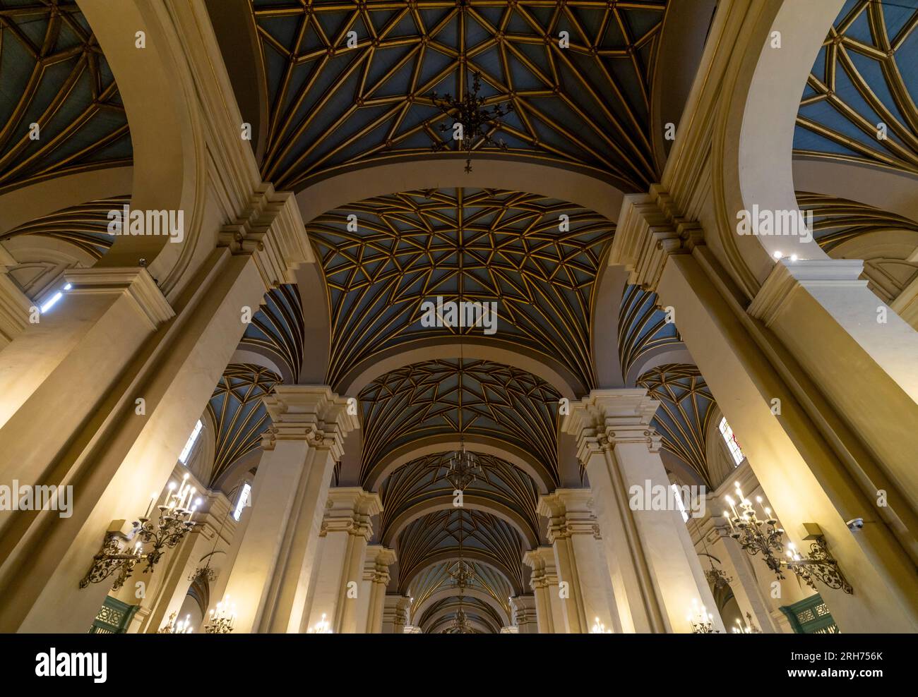 nave and vaulted ceiling of Lima Cathedral, Peru Stock Photo - Alamy