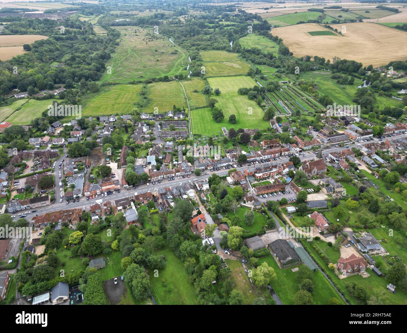 River test and town view hi-res stock photography and images - Alamy