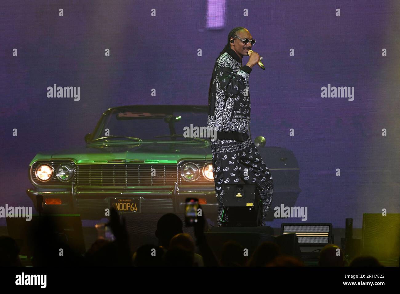 West Palm Beach, FL, USA. 13th Aug, 2023. Snoop Dogg performs during ...