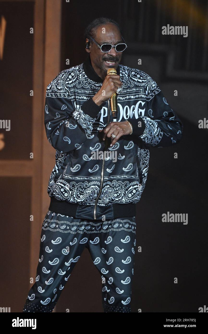 West Palm Beach, FL, USA. 13th Aug, 2023. Snoop Dogg performs during ...