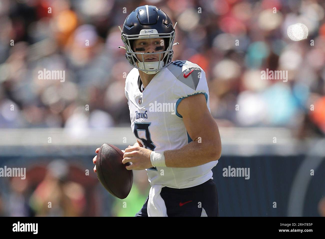 Tennessee Titans quarterback Will Levis (8) during the first half of an ...