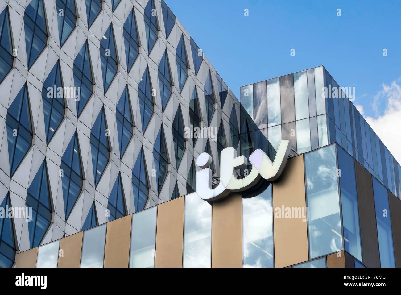 The ITV logo on the ITV Granada studios in MediacityUK, Salford ...