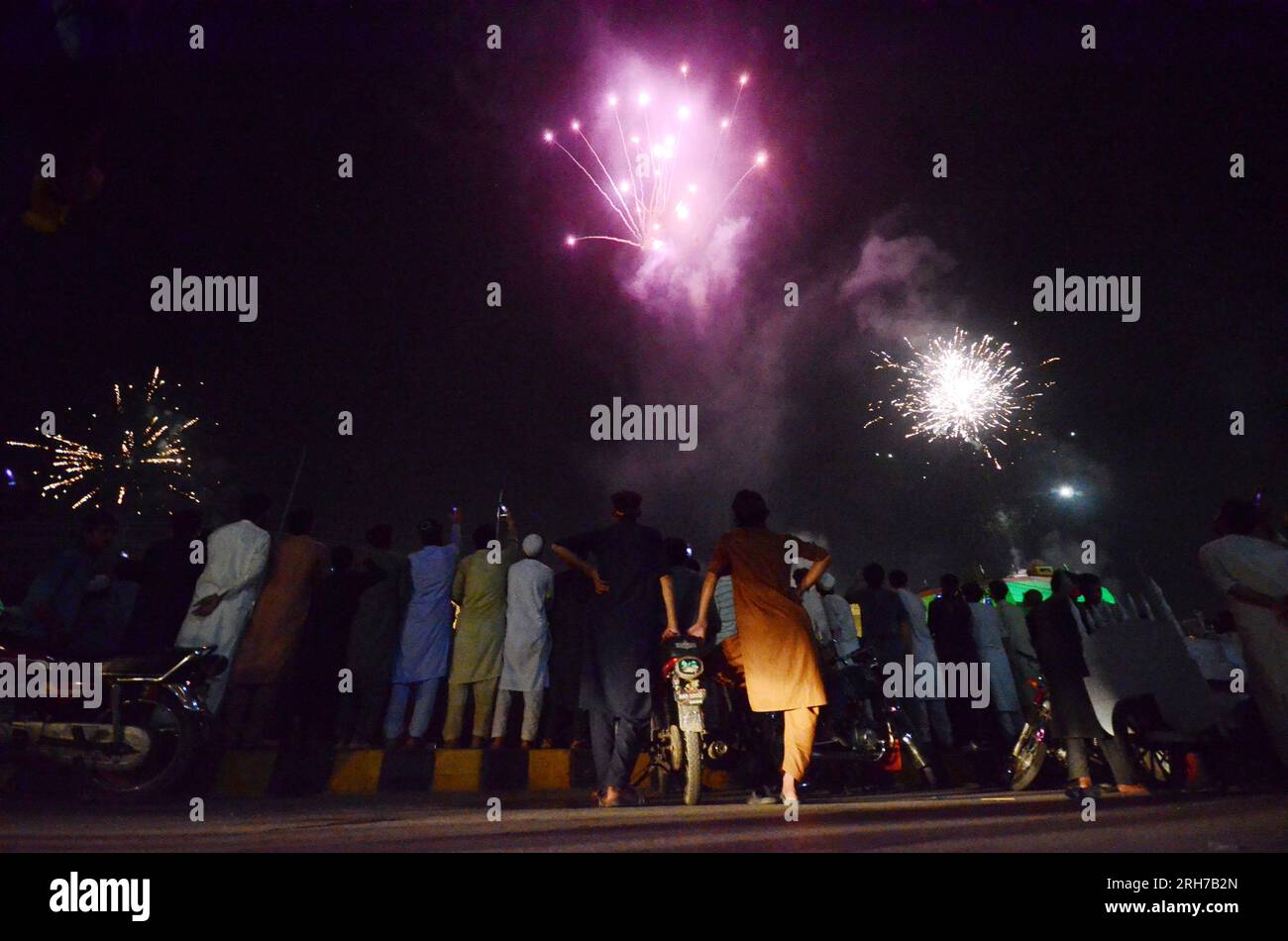 Peshawar, Peshawar, Pakistan. 14th Aug, 2023. Fireworks light the sky ...