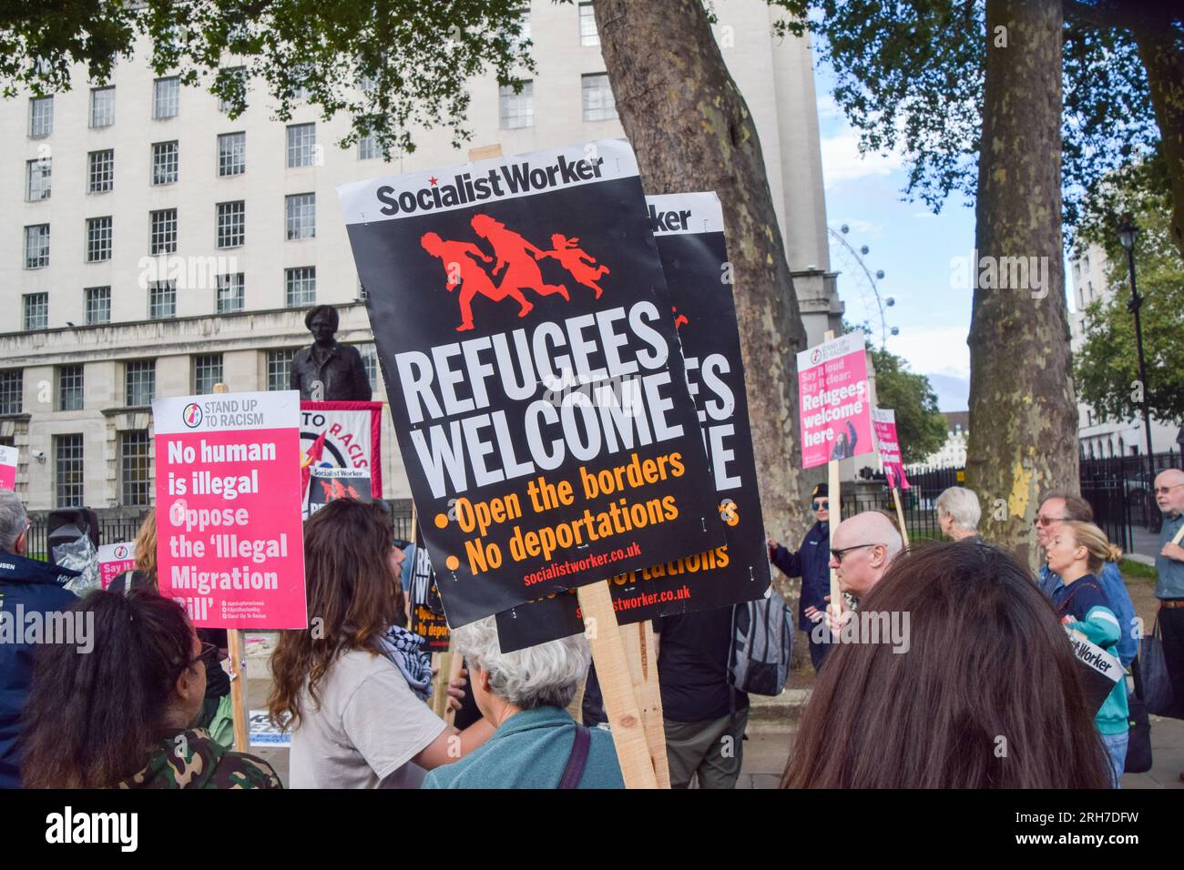Refugee barge hi-res stock photography and images - Alamy