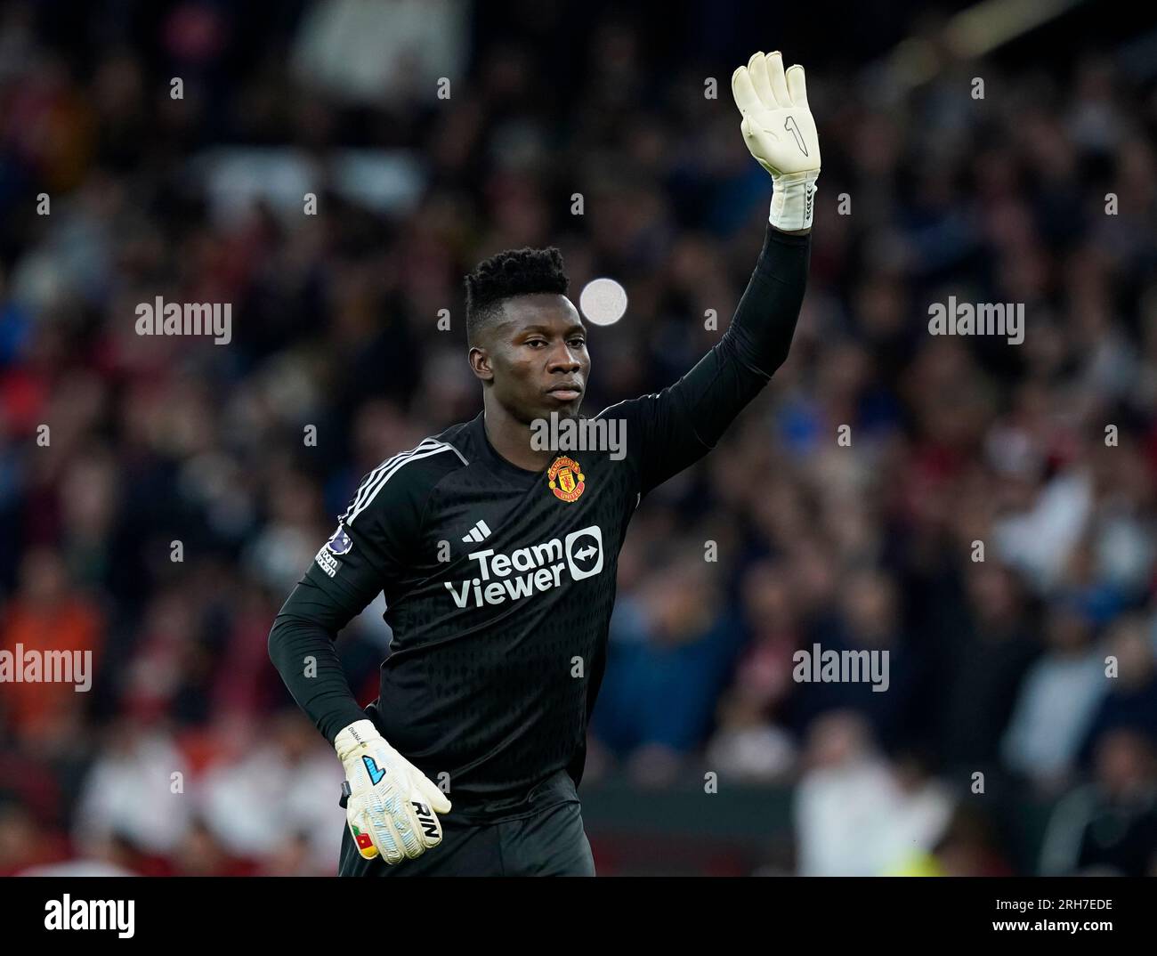 Old trafford crowd 2023 hi-res stock photography and images - Alamy