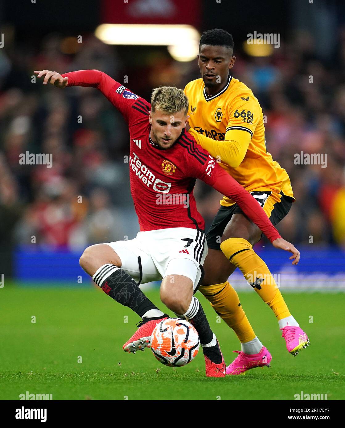 Mason mount manchester united 2023 hi-res stock photography and images ...